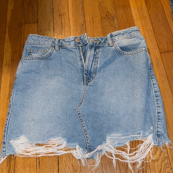 Forever 21 | Skirts | Ripped Mini Skirt | Poshmark